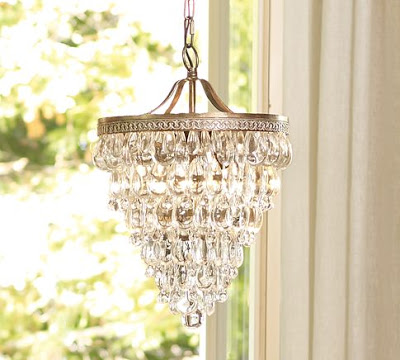Choosing the Right Chandelier as an Entry Light | Life on Virginia Street