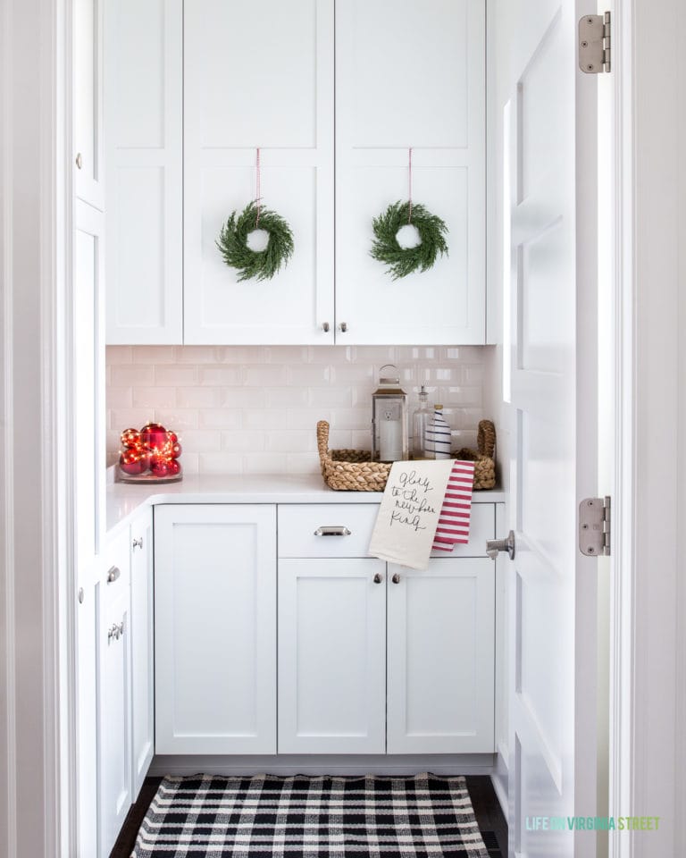 Plaid Christmas Home Tour: Part I - Life On Virginia Street