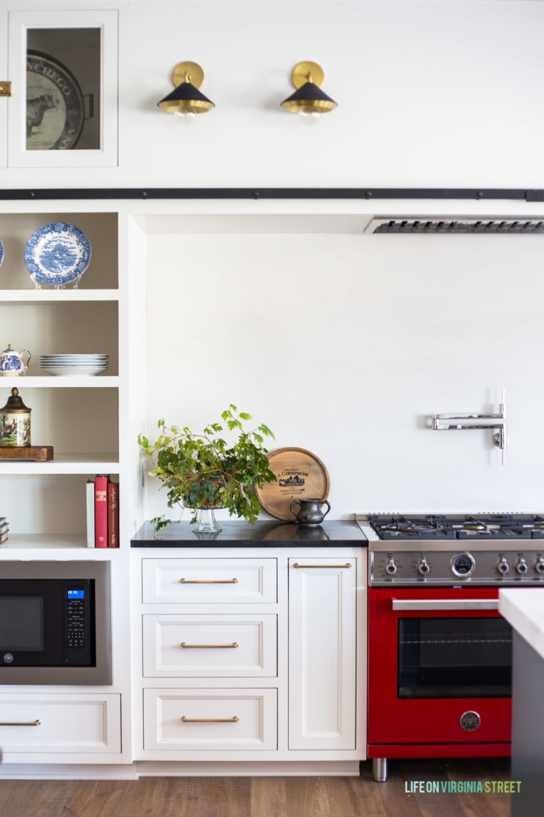 White Painted Brick English Farmhouse Tour - Life On Virginia Street