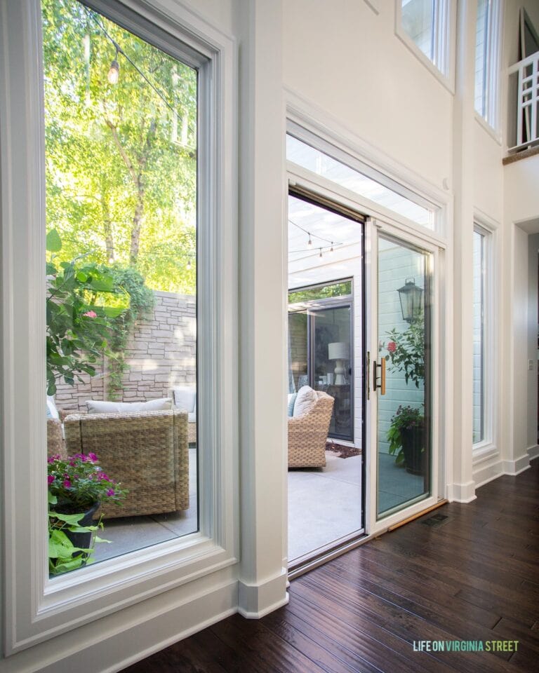 Outdoor Courtyard Refresh - Life On Virginia Street