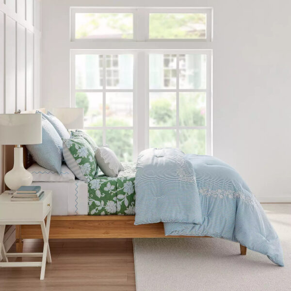 Wednesday Watch List - Life On Virginia Street